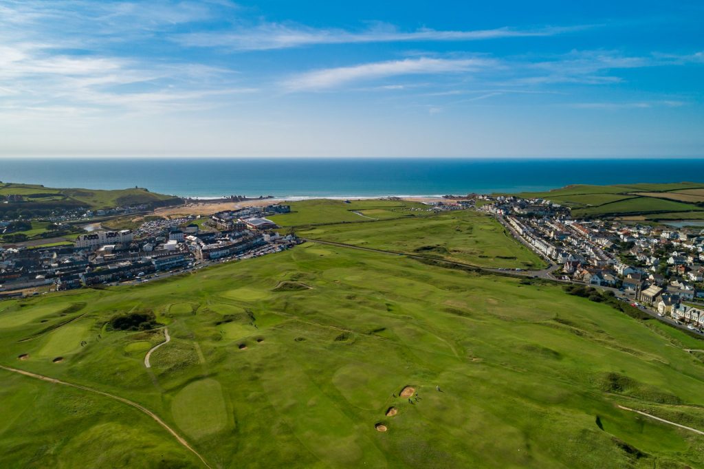Enjoy the Top 5 Golf Courses in Bude – North Cornwall